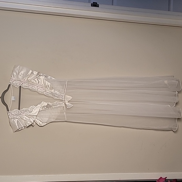 Vintage | Intimates & Sleepwear | Vintage Val Mode White Sheer Long ...